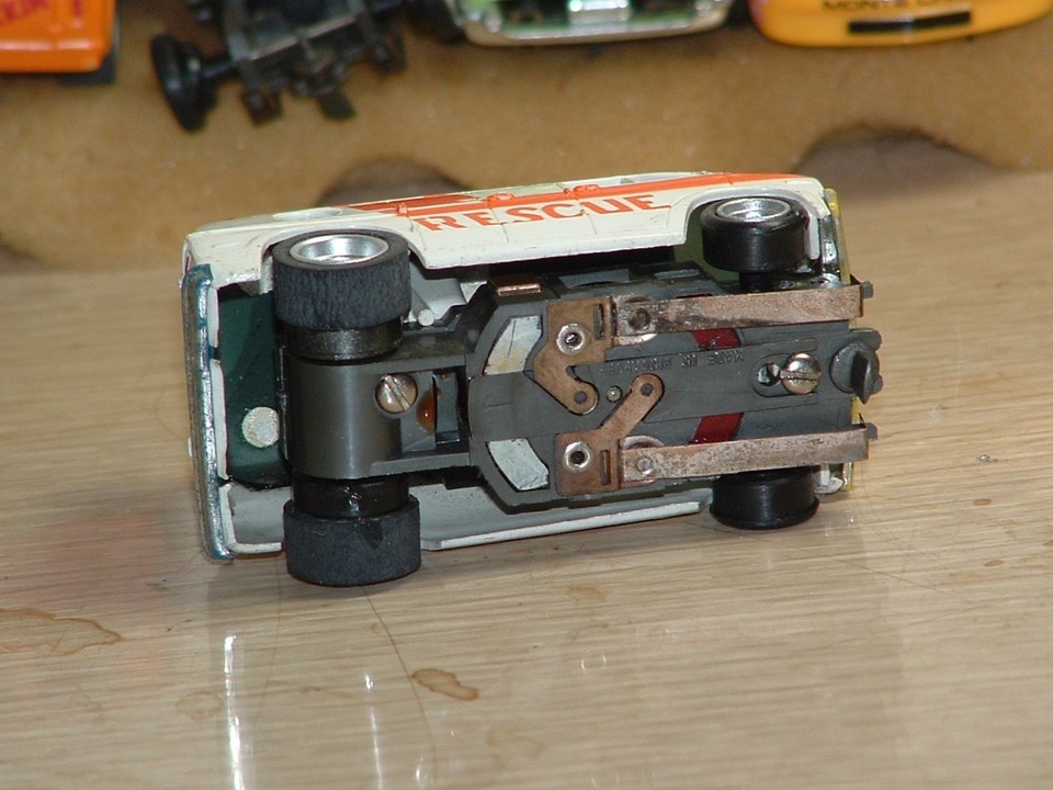 VINTAGE AFX DODGE RESCUE VAN ON 4 GEAR SPECIALTY CHASSIS | eBay