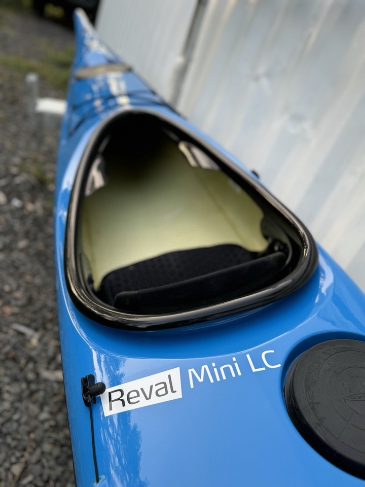 16’1" Zegul REVAL MINI LC A-Core 100% FIBERGLASS SEA KAYAK - BLUE | NEW ...