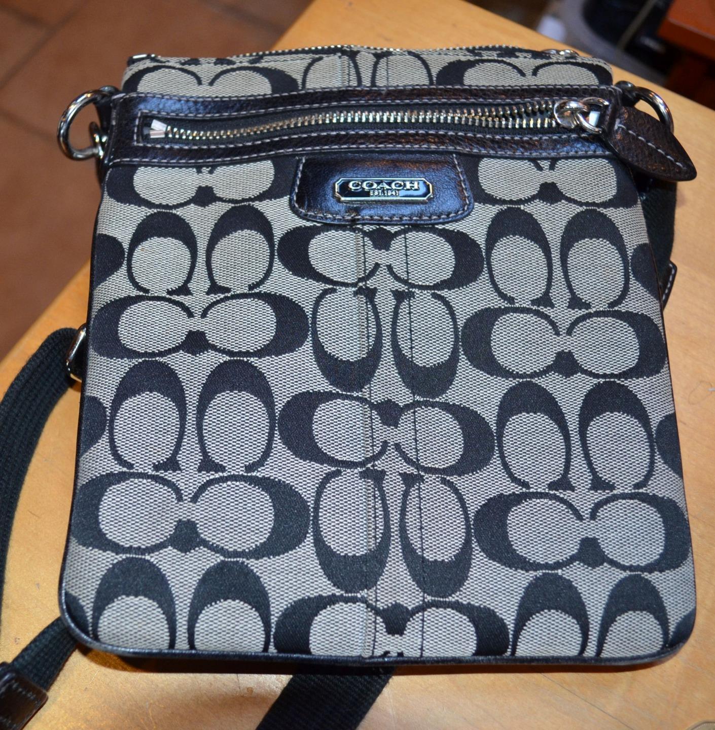 COACH Penelope Signature Swingpack bag #42190 shoulde… - Gem