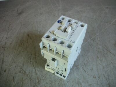 ALLEN-BRADLEY CONTROL RELAY 700-CF220* 25AMP 120VCOIL 3PH | eBay