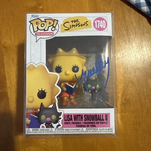 Yeardley Smith Signed The Simpsons Lisa with Snowball - Funko #1740 w ...