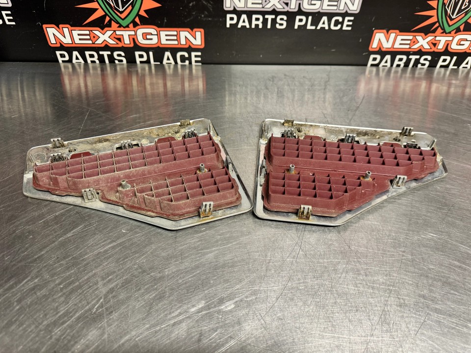 2008 F250 EXT CAB LH RH DRIVER AND PASSENGER FENDER EMBLEMS OEM #1332 ...