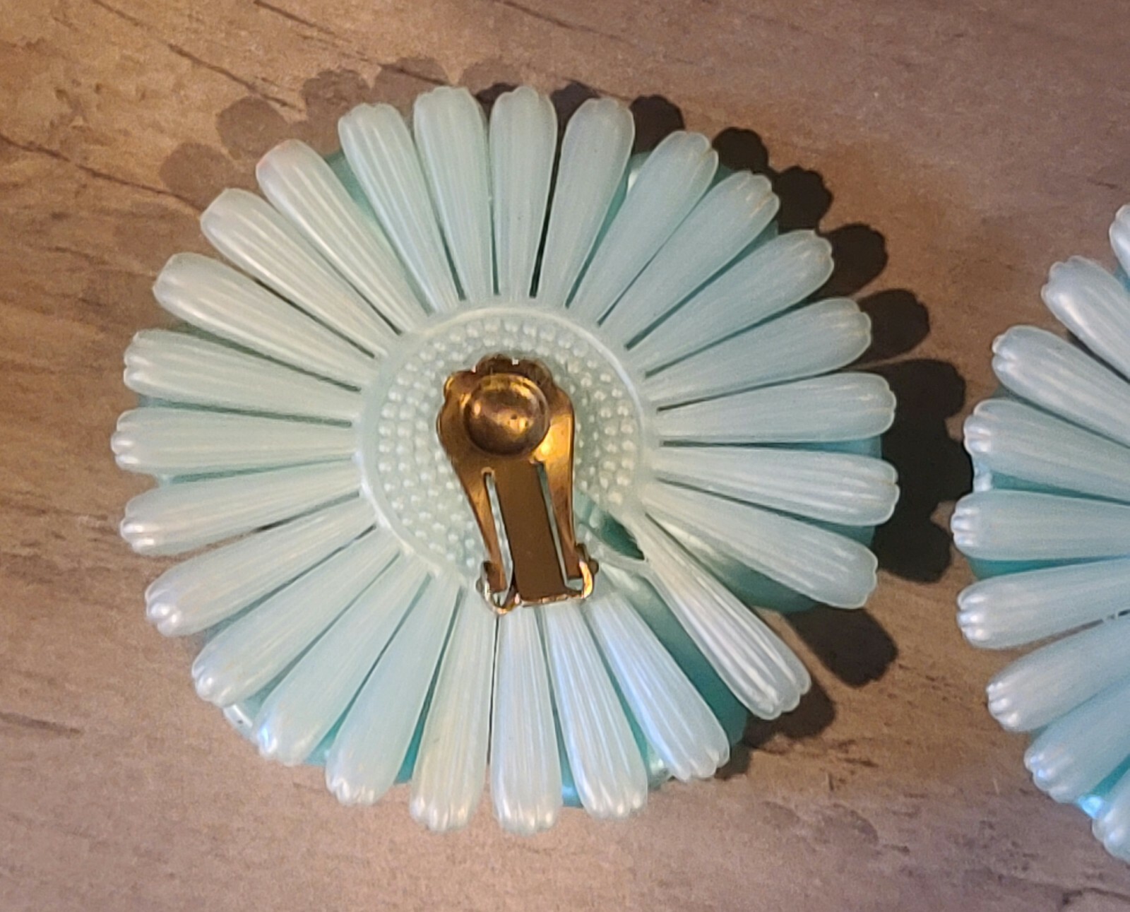 Vintage Turquoise Blue Plastic & Rhinestone Big Flowe… - Gem