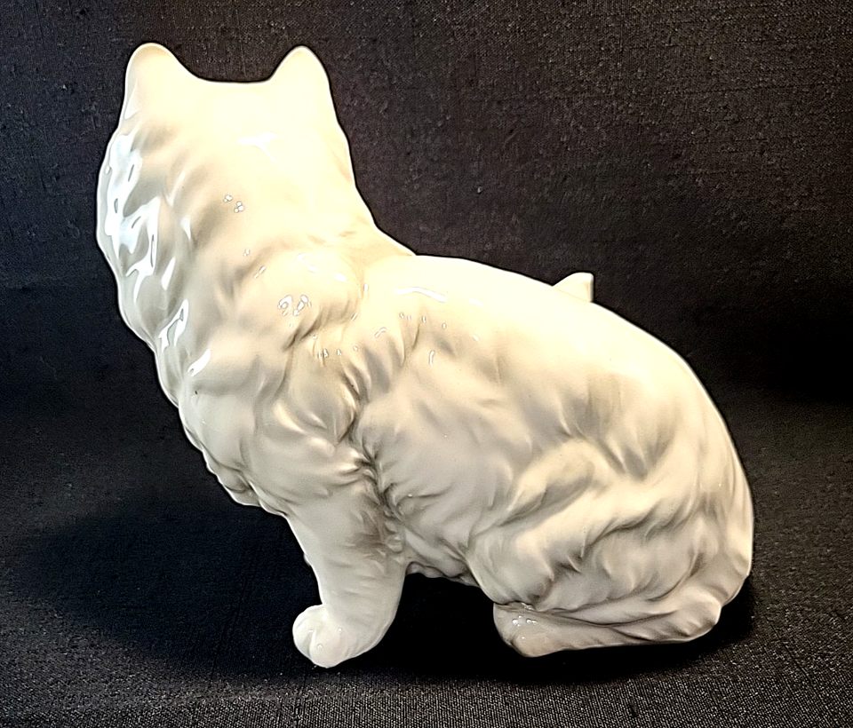 Andrea By Sadek Vintage Blue Eyed White Kitty Cat Figurine 6.5"×7" | eBay