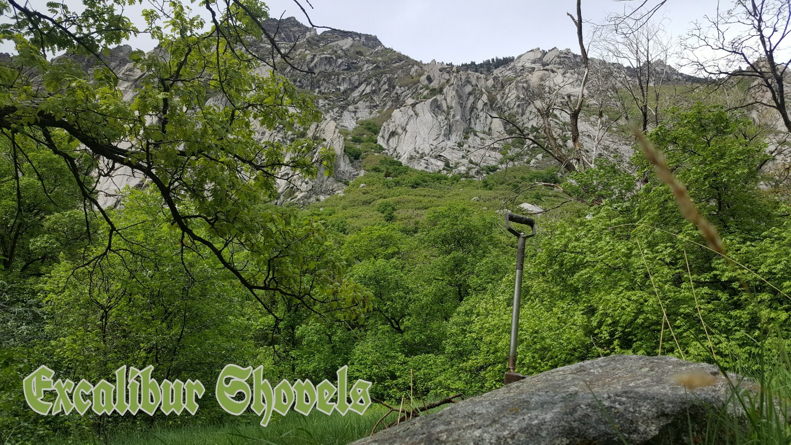 Excalibur Metal Detecting Shovel Digging Tool Serrated Edges 20" Sir ...