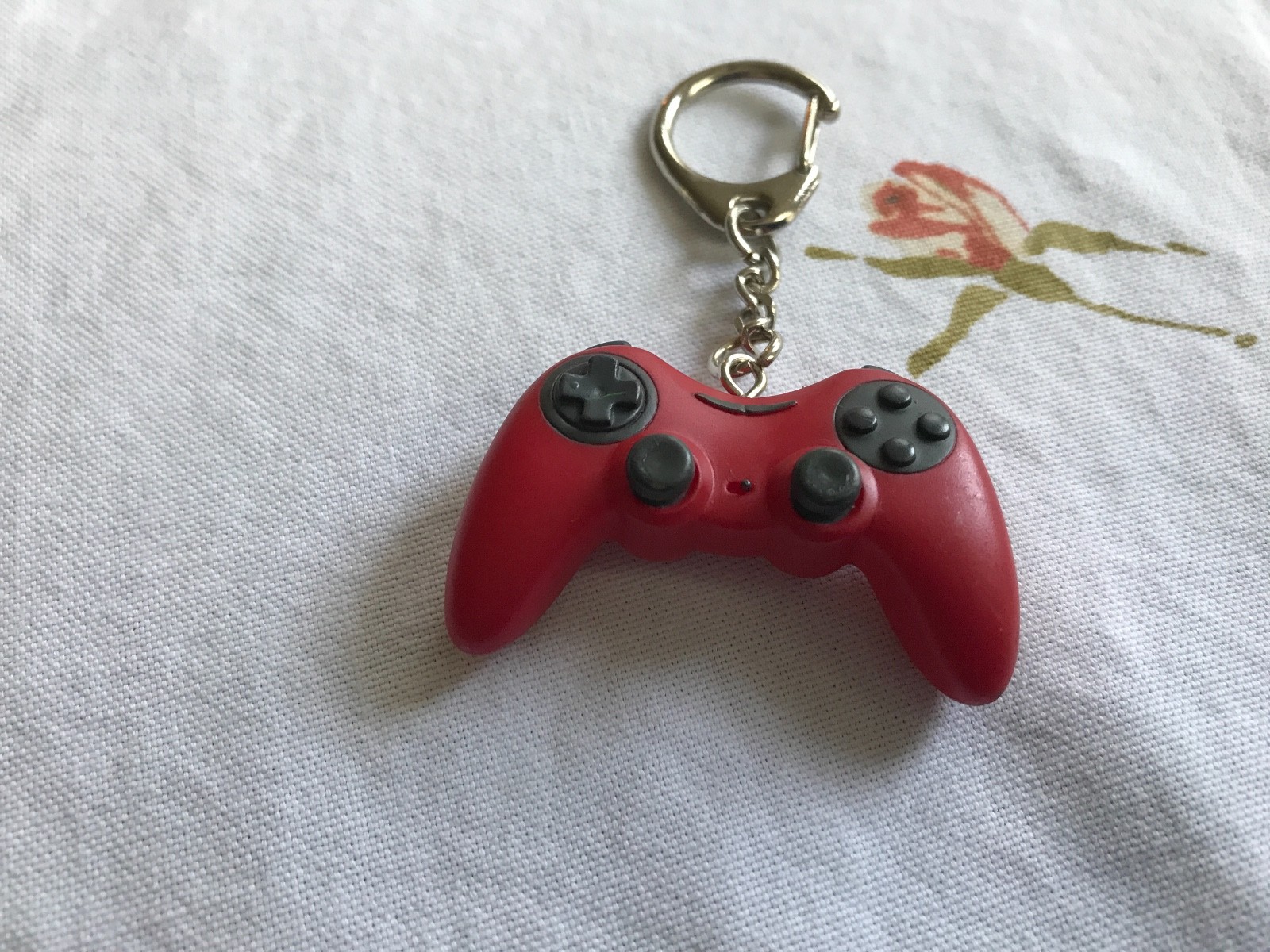 Lot of 3 game controller keychains vintage ninetendo PlayStation Atari ...