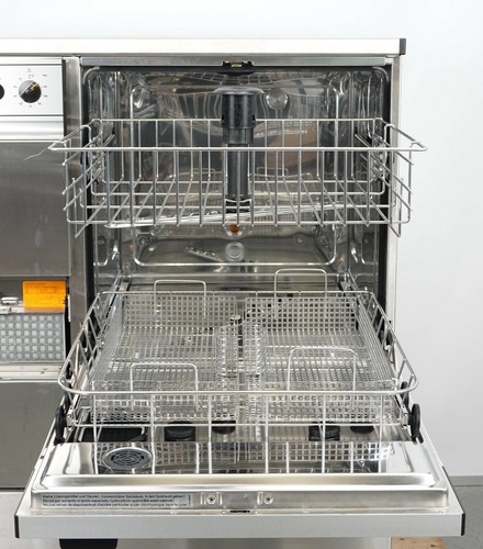 Miele G 7735 Lab Glassware Washer w/ Rack - Laborglasspüler ...