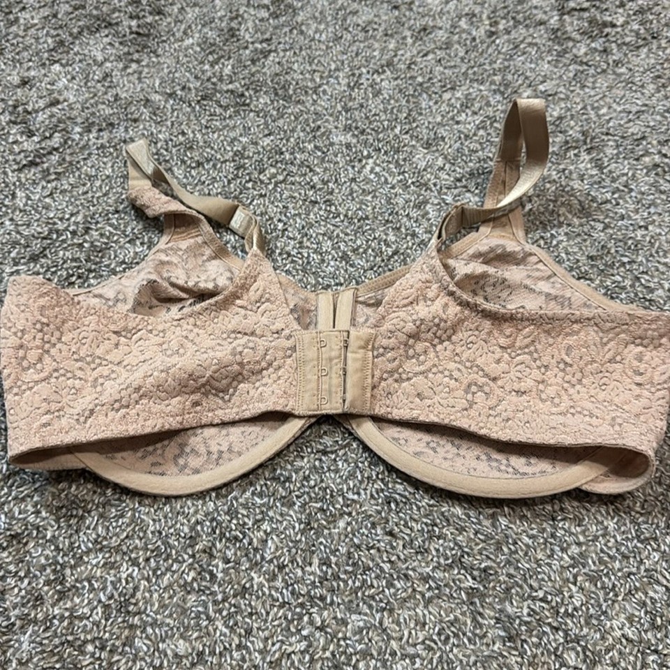 Wacoal Halo Lace Full Figure Underwire Bra 65547 40DD | eBay