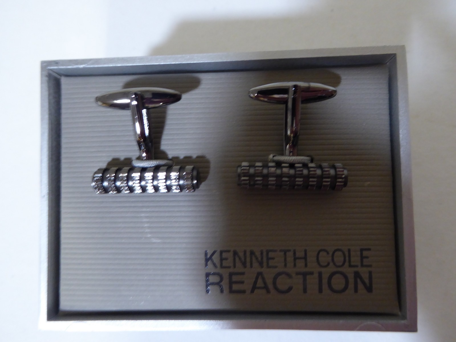 NEW-MEN'S KENNETH COLE REACTION ASST. ACCESSORIES (CUFFLINKS or TIE PIN ...