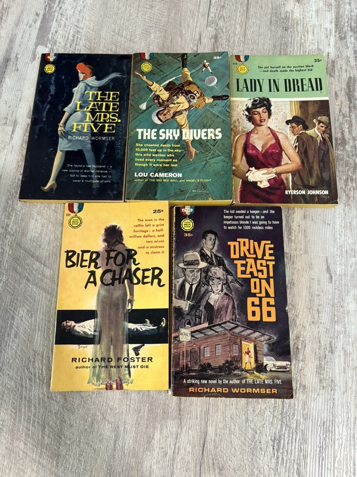 Fawcett Gold Medal Book Lot #2 - 15 Pulp Fiction Paperbacks | eBay