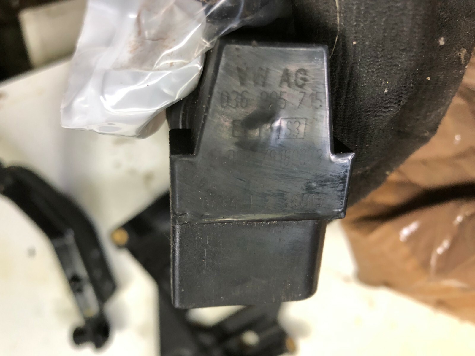 VOLKSWAGEN VW AUDI SEAT SKODA IGNITION COIL P/N 036905715 | eBay UK