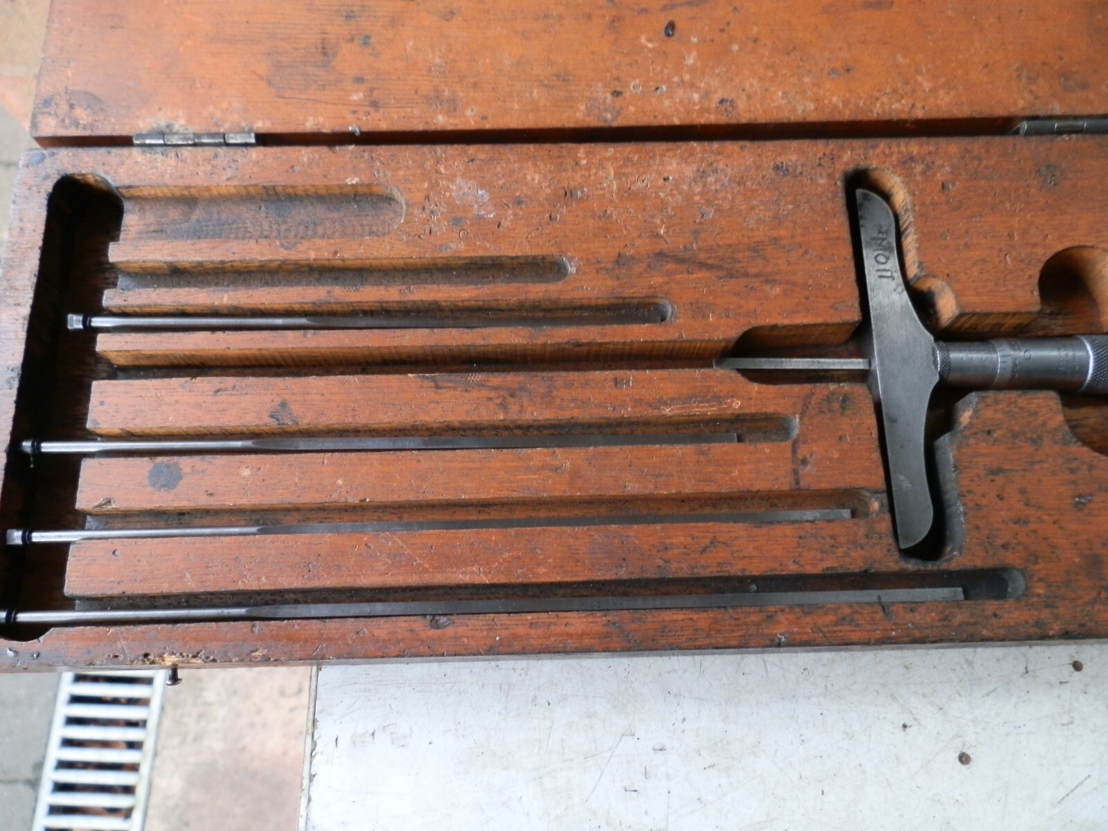 Starrett 1" to 6" depth micrometer with thin blade anvils | eBay UK