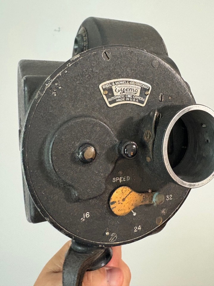 Rare Bell & Howell Eyemo 35mm Movie Film Cine Camera For Parts or ...