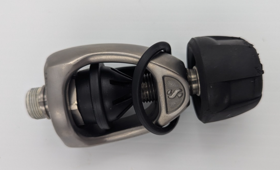 SCUBAPRO Din to Yoke Adapter Converter Scuba Diving Regulator | eBay