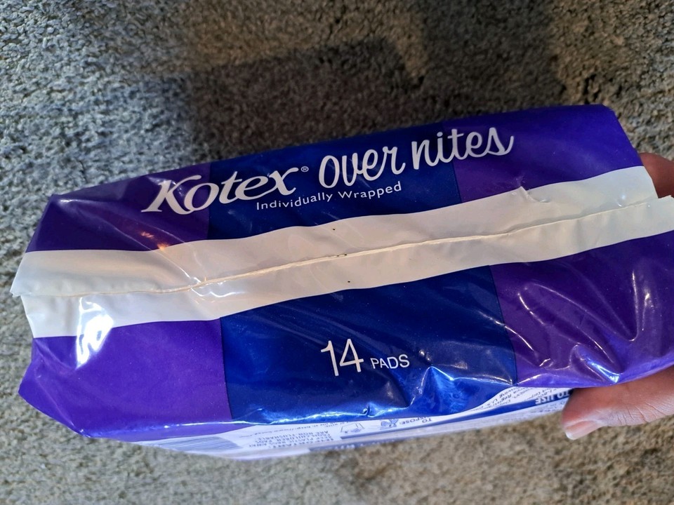 Vintage Kotex Over Nites Maxi Pads 1998 14 COUNT NOS | eBay