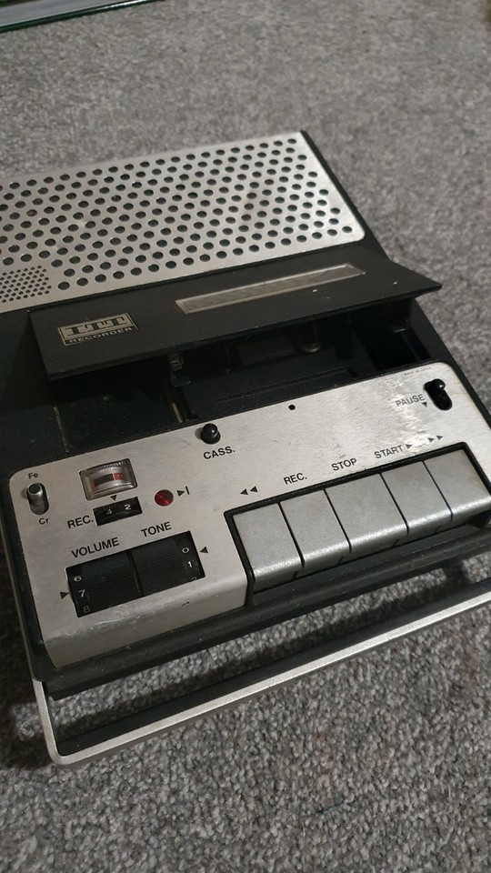 ITT RECORDER Cassette tape player Vintage Studio recorder 60m | eBay UK