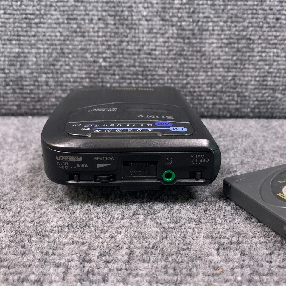 SONY Walkman WM-FX101 Cassette AM FM Radio - Free 2000s Mix Tape Tested ...