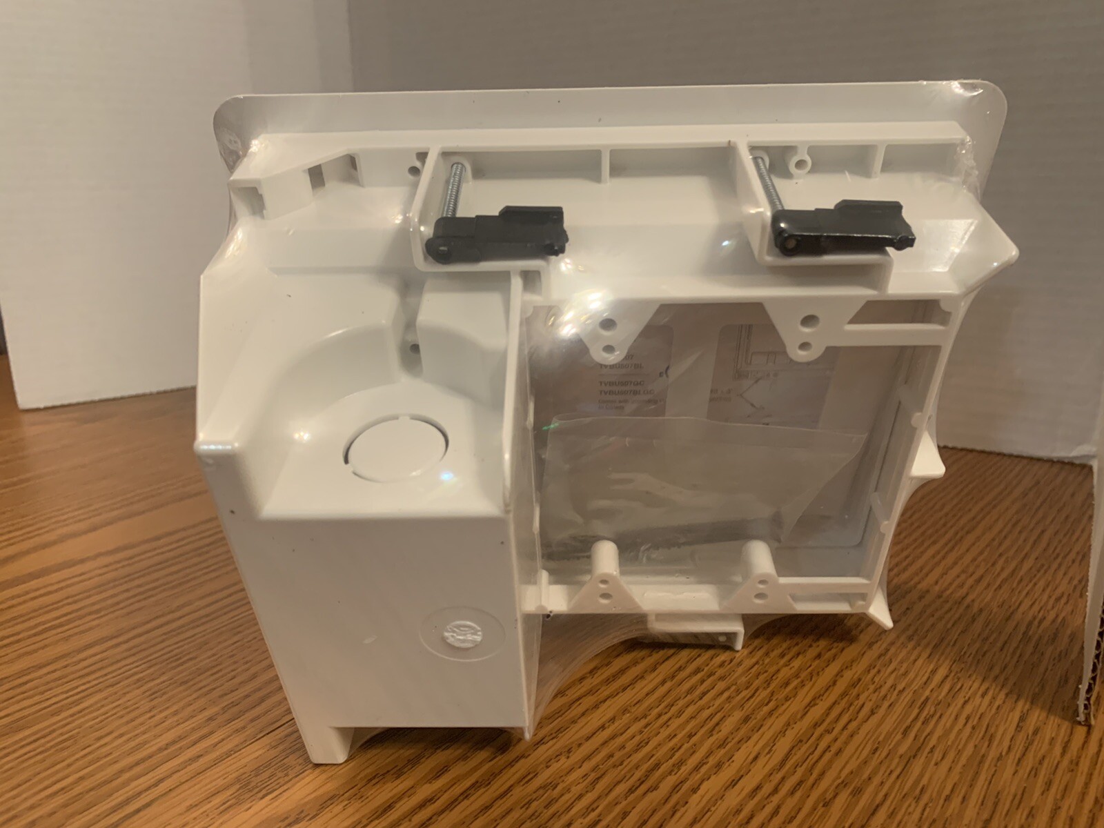 White 3 Gang Recessed TV Electrical Box for Power & Low Voltage TVBU507 ...