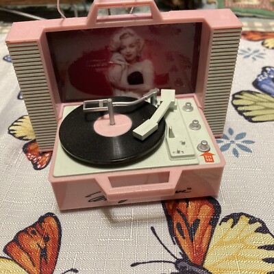 EXCELLENT One Of A Kind MARILYN MONROE JUKEBOX, Lights Up & Sings ...