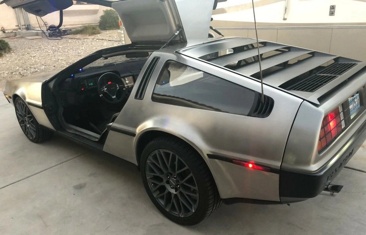 DeLorean Fan Adds iPad Tech to DMC-12, Sells Car on eBay