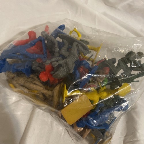 Vintage Mixed Lot of Cowboys and Indians Plastic Toy Figures -30 | eBay