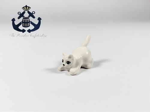 LEGO Minifigure White Cat Crouching Black Eyes 6251px1 For 10185, 10173 ...