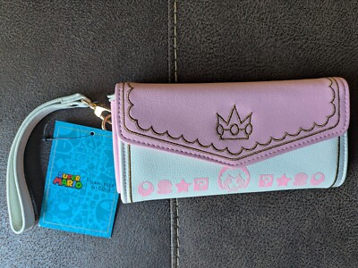 Nintendo Super Mario Bros Danielle Nicole Princess Peach Women's Pink ...