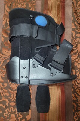 MEDICAL SUPPORT BOOT / ANKLE ( LARGE ) FOR MEDICAL USE | eBay