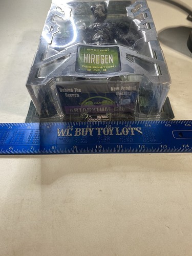 NEW STAR TREK BORG ASSIMILATION 7" HIROGEN 2 OF 3 FIGURE 2002 ART ...