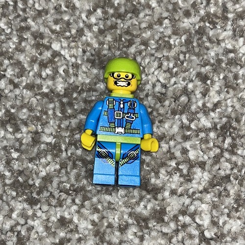 LEGO Skydiver Minifigure Series 10 71001 | eBay