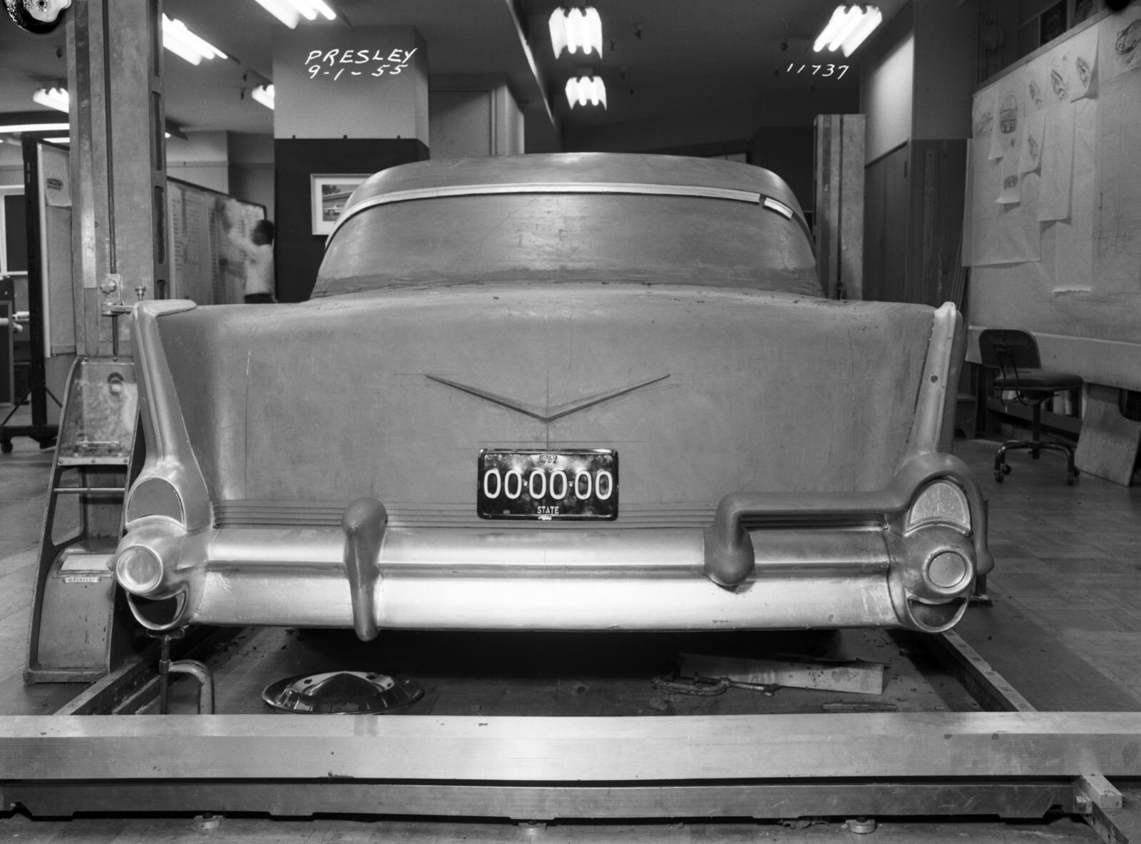 1957 Chevrolet Clay Mock up Several rear end treatments 8 x 10 ...
