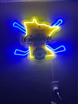 Minnesota Wild Michelob Golden Light Sign 24"x20" Beer Cave Gift Lamp ...