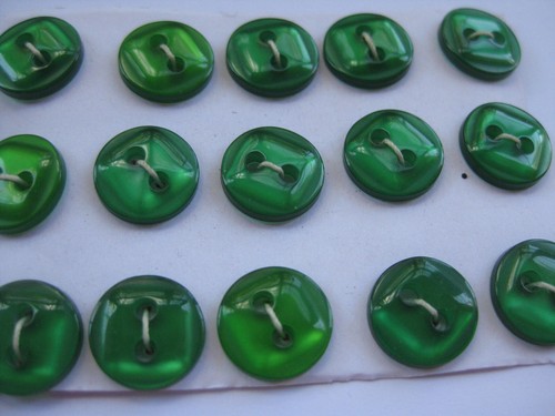 11.5mm Small Glossy Iridescent Green Mix Square Vintage Sewing Buttons ...