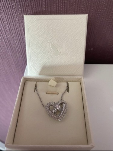BNIB Swarovski Heart Necklace | eBay