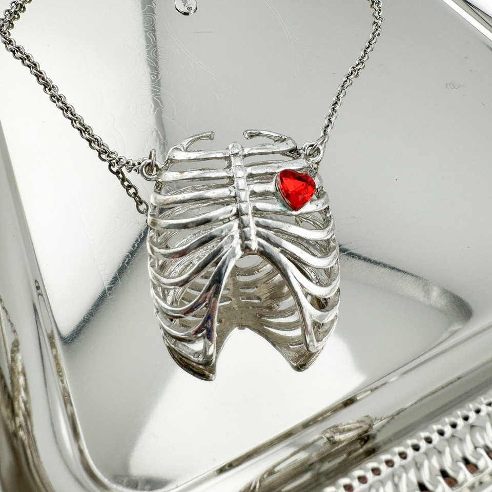 Vintage Gothic Rib Cage Skeleton Heart Pendant Necklace Emo Grunge ...