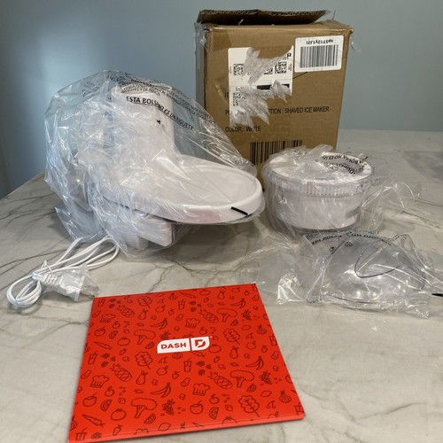 DASH SHAVED ICE MAKER SLUSHIE SNOW CONE MACHINE WHITE STAINLESS BLADES ...