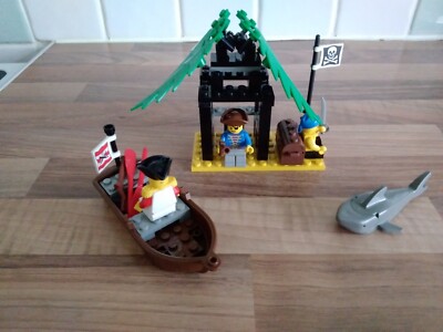 LEGO PIRATE'S SMUGGLERS SHANTY 6258 | eBay UK
