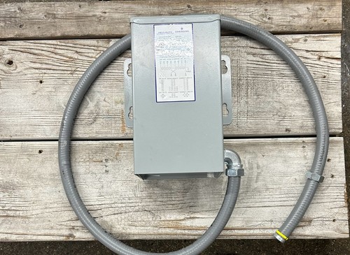 Emerson Hevi-Duty HS5F3AS 3 KVA Transformer: Primary 240x480 ...