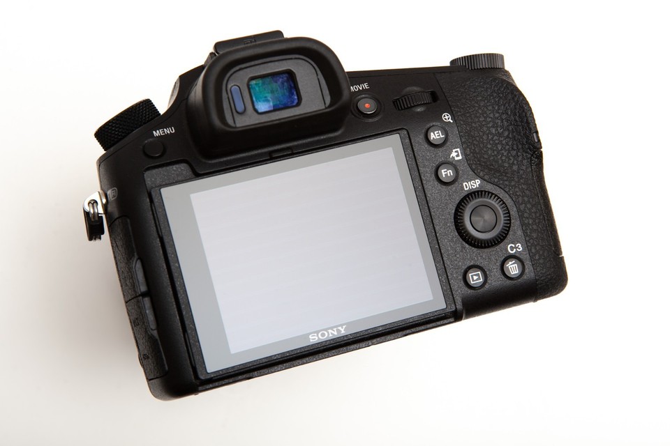 Sony DSC-RX10 IV RX10IV RX10 IV 20.1MP Digital Camera w/ 25x Zoom ...