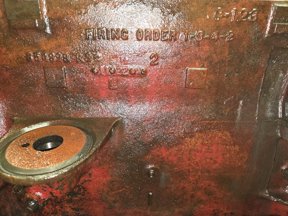 354898R93 IH C-123 Engine Block Farmall Tractor Super A 100 130 Super C ...