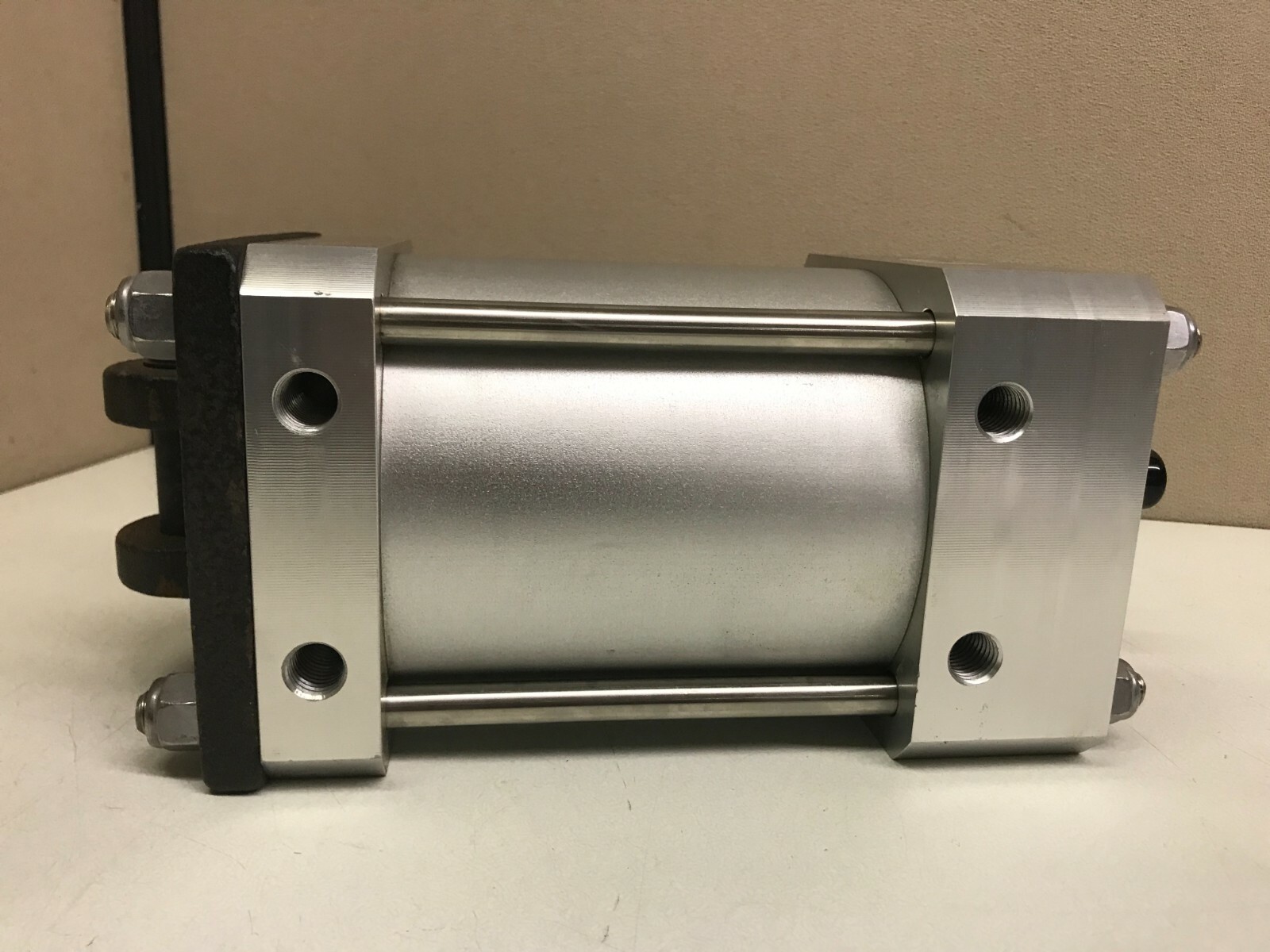 NEW Aventics Taskmaster Pneumatic Cylinder R432011617 5MP1-TM 1R 3/4 ...