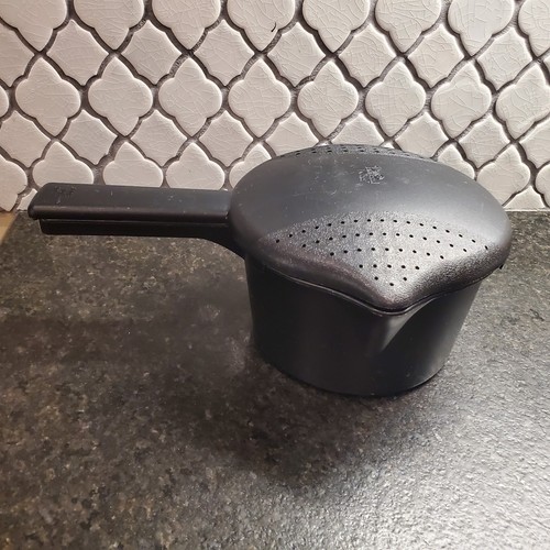 Pampered Chef Small Micro Cooker Rice Vegetable Steamer 4 Cups Black ...