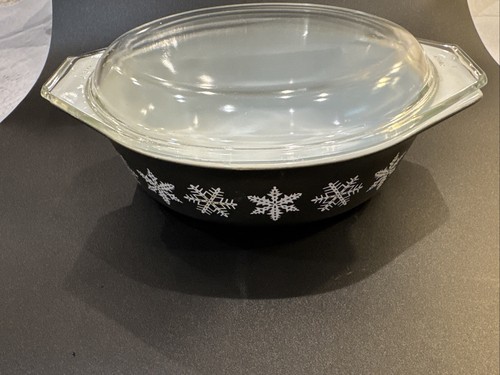 Vintage Black w/White Snowflake Pyrex 1-1/2 Qt Oval Casserole Lid Baking Dish 15 | eBay