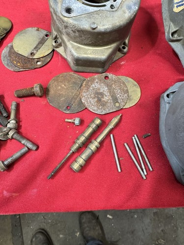 PARTS LOT 1950-1957 Chevrolet 216 235 Rochester MODEL B BC 1bbl ...