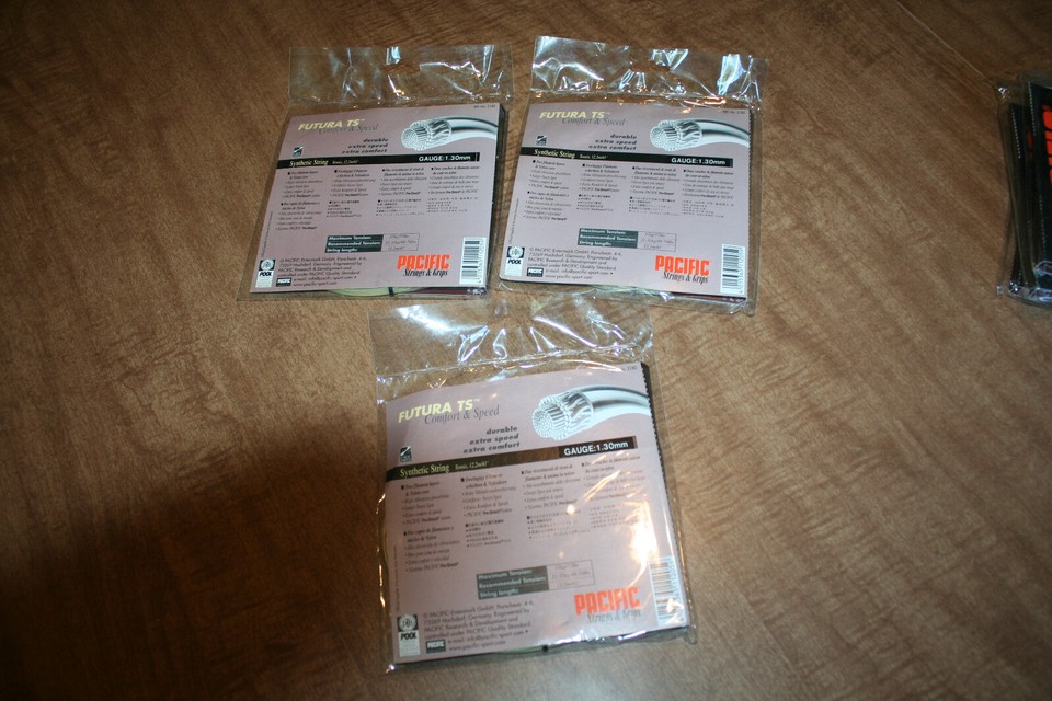 Lot Of 3 NOS Packages Pacific Futura TS Tennis String Natural 1.3. mm ...