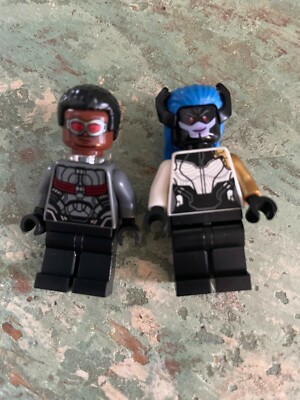 Lot of 2 Lego Marvel Superheros Minifigures Proxima Midnight & Falcon ...