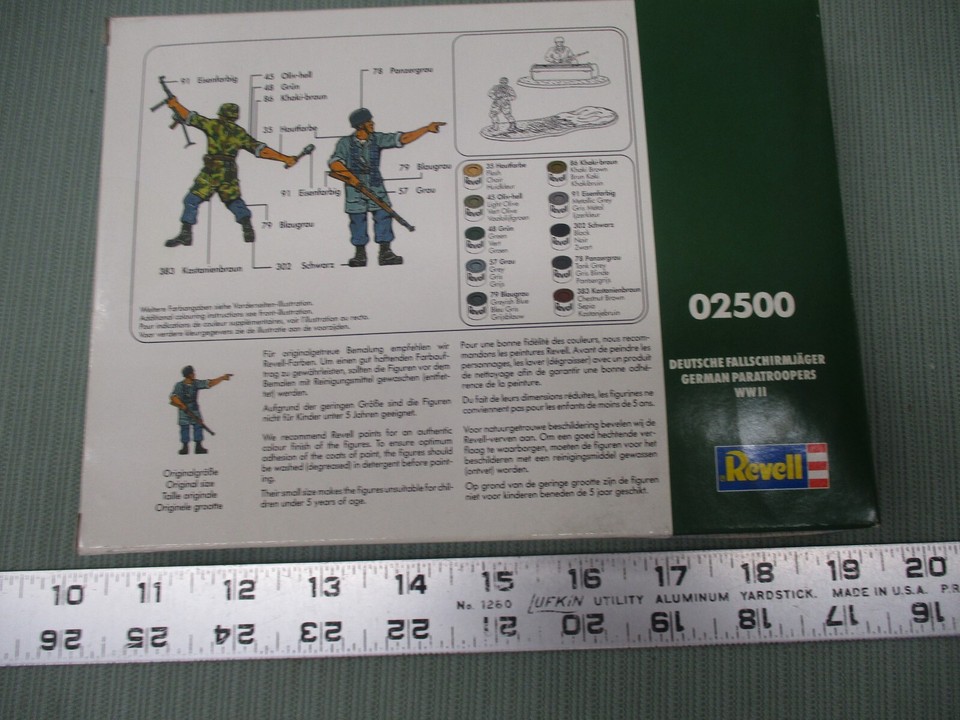 Revell 1/72 Scale War Models No 2500 World War Two German Paratroopers ...