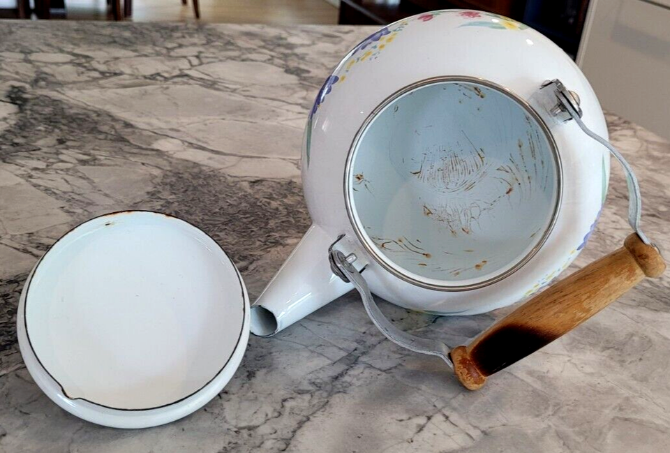 Corelle Coordinates LINCOWARE Enamel Coated Metal Tea Kettle w/Lid ...