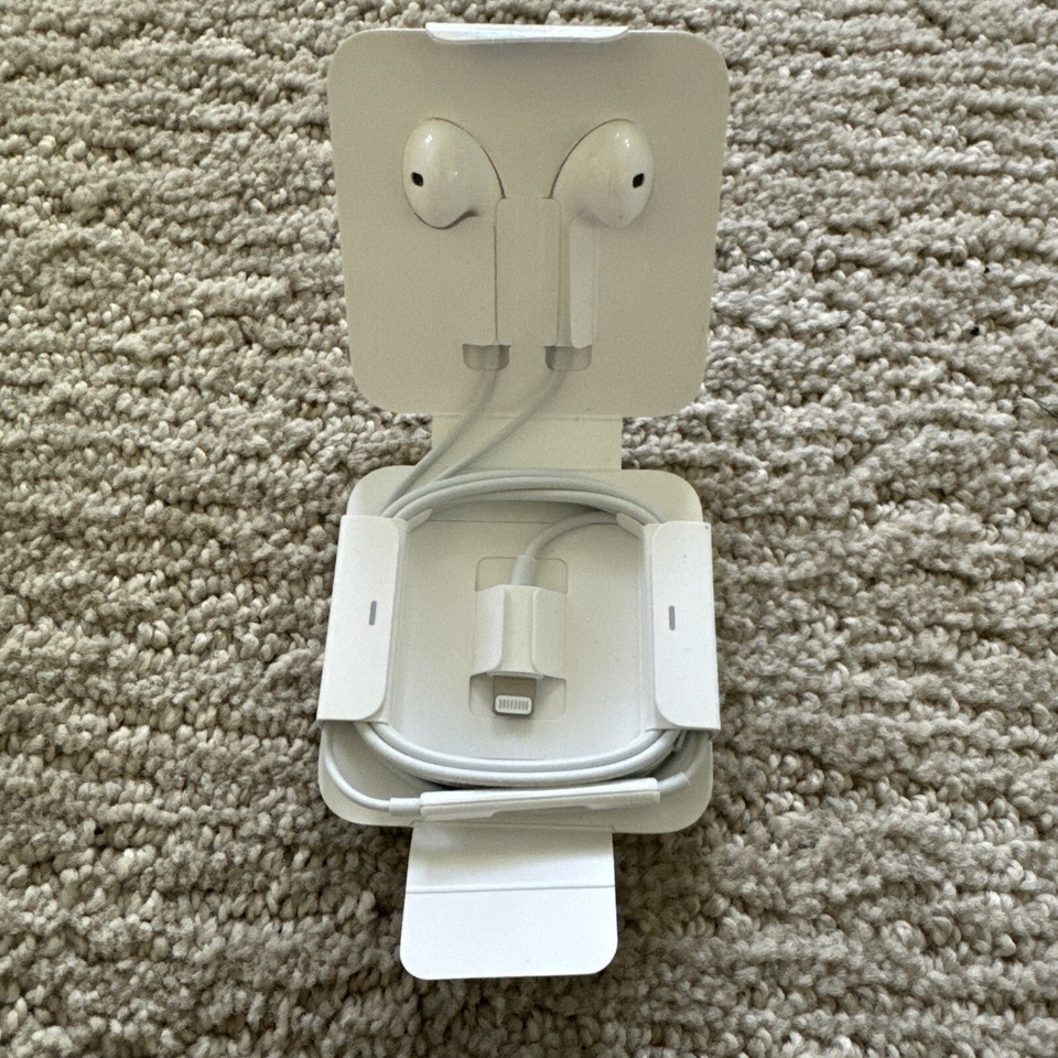 Original Wired Apple Lightning Earbuds for iPhone 14 13 12 SE 11 7 ...