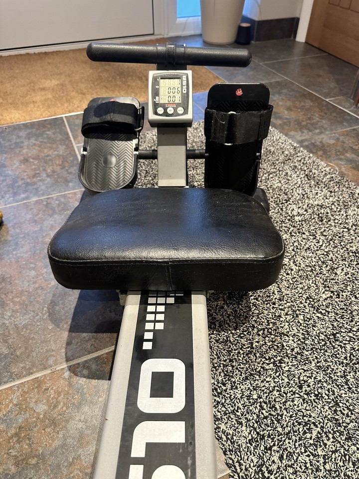 York R510 Rowing Fitness Machine Cardio Training for Legs, Back ...